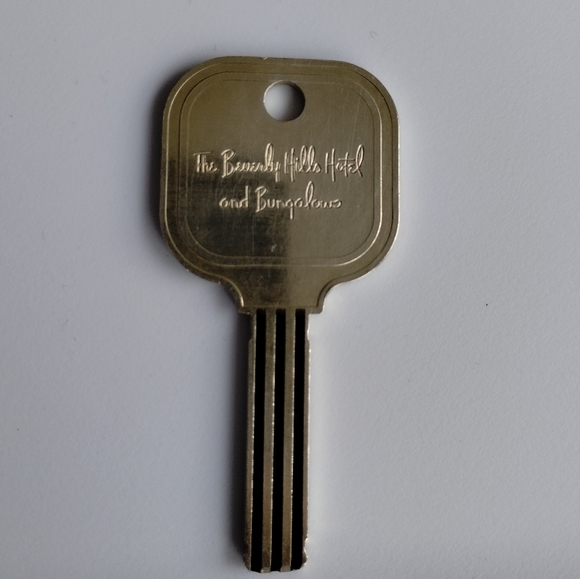 The Beverly Hills Hotel | Other | The Beverly Hills Hotel And Bungalows ...